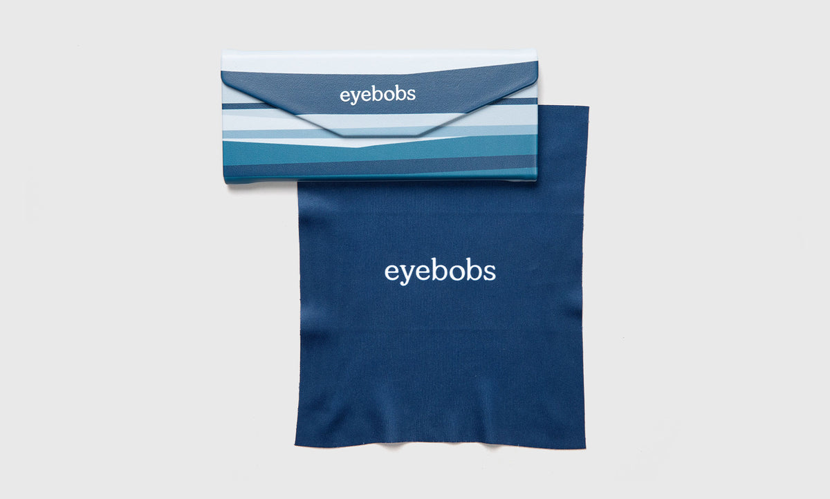 Tri-Fold Case with Cloth – eyebobs